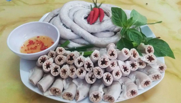 Sự thật về món lòng se điếu cả triệu/kg và lưu ý trước khi ăn để tránh ...