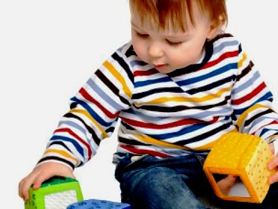 Những trò chơi đơn giản giúp bé thông minh