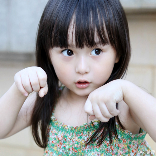 25 mẹo dân gian nuôi con gái xinh như công chúa ngay từ nhỏ