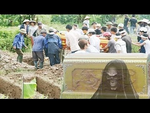 Tìm hiểu bí ẩn “rùng rợn” trùng tang và cách hóa giải?