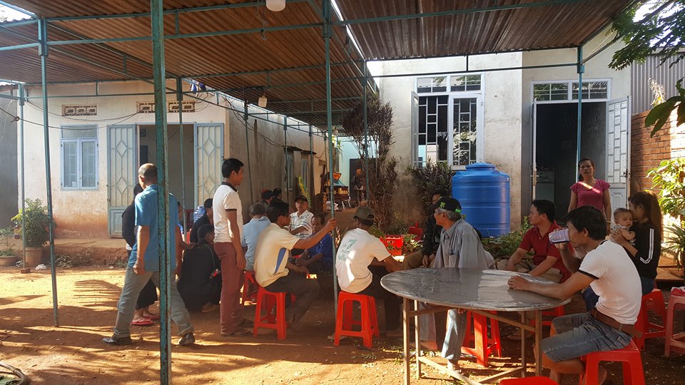 Thương tâm: Hai chị em bị nước cuốn tử vong khi đi hái rau rừng