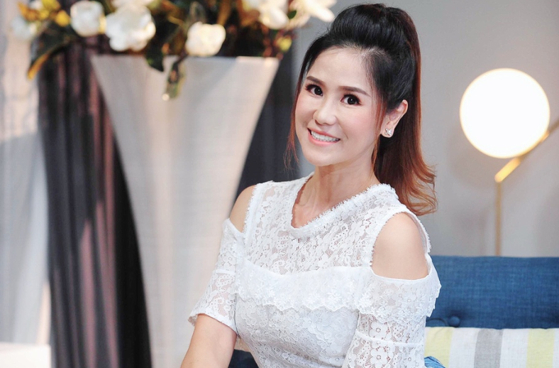 Nhan sắc của tình cũ Lê Công Tuấn Anh thay đổi bất ngờ sau 20 năm