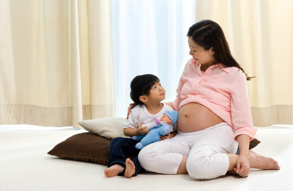 Cách chọn năm sinh con thứ 2 hợp tuổi cả nhà: Bố mẹ hưởng tài lộc phú ...