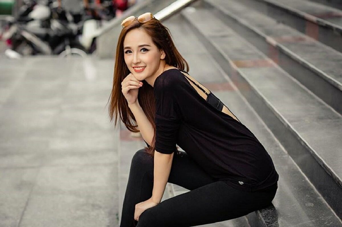 Mai Phương Thúy đính chính về chiều cao hiện tại, hóa ra không phải ...
