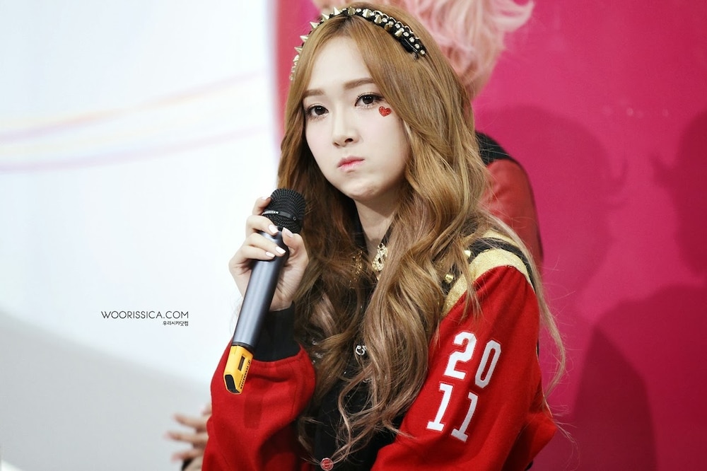 Học Jessica Jung tạo mái tóc bồng bềnh chỉ với 3 thao tác đơn giản