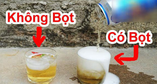 Người thích uống bia chưa chắc đã biết: Rót bia có bọt hay không có bọt ...