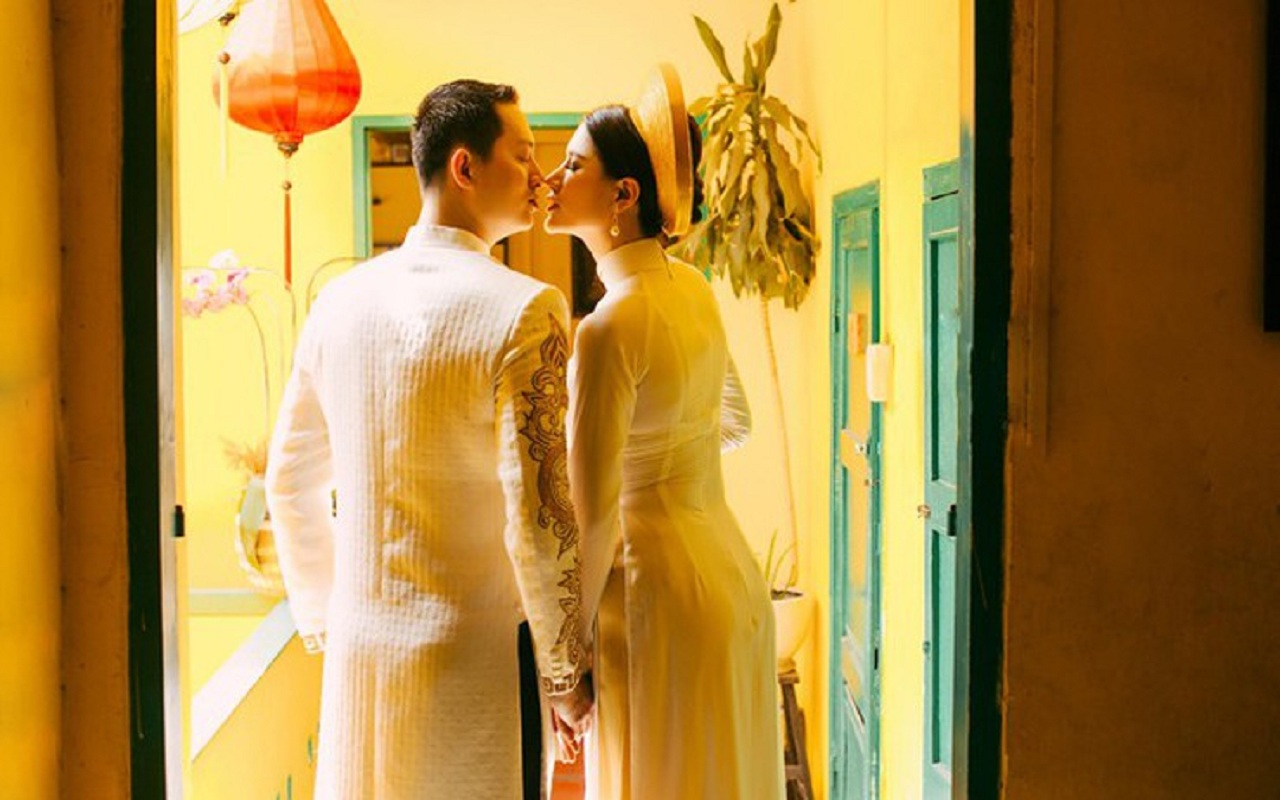 Vừa sang Mỹ đoàn tụ với chồng Trang Trần đã bị la mắng chỉ vì miệt mài làm điều này