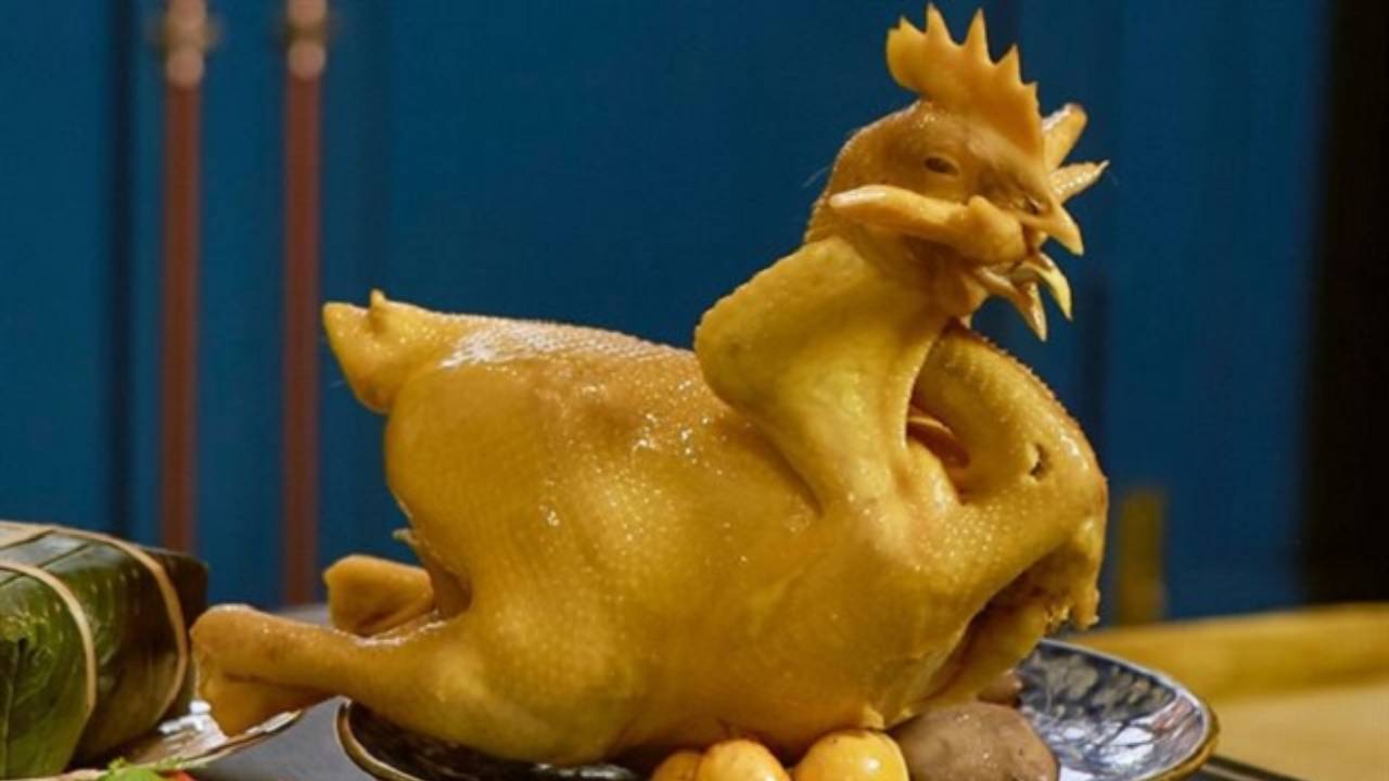 Luộc gà cúng chín đều, không bị nứt da, màu vàng ươm đẹp mắt chỉ cần ...