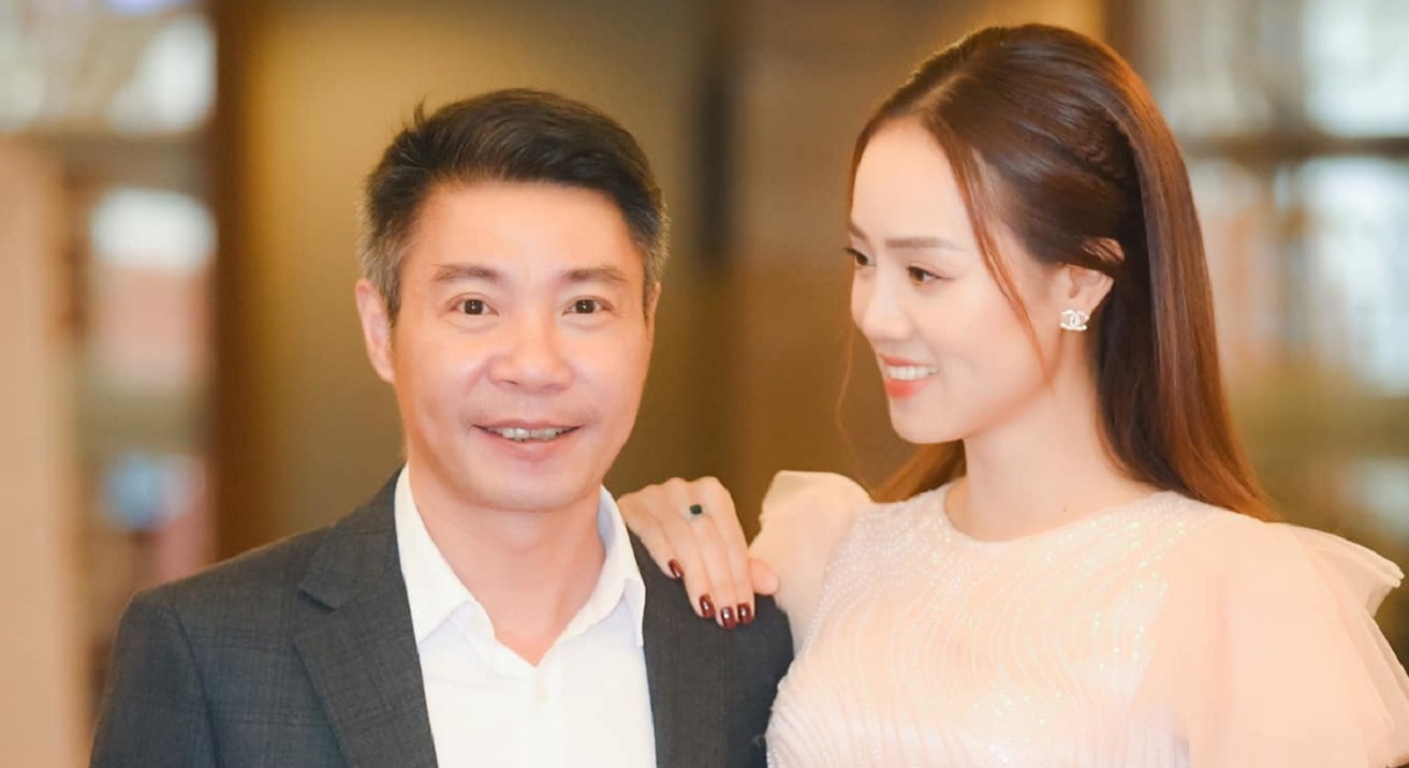 NSND Công Lý mắc một bệnh không chữa được, gây bất ngờ khi gọi vợ bằng mày