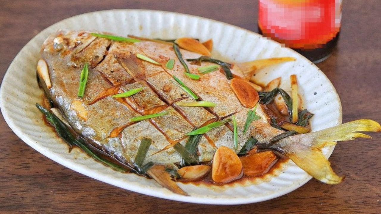Cách làm món cá chim sốt tương, chỉ 30 phút là có món ngon lạ miệng ...